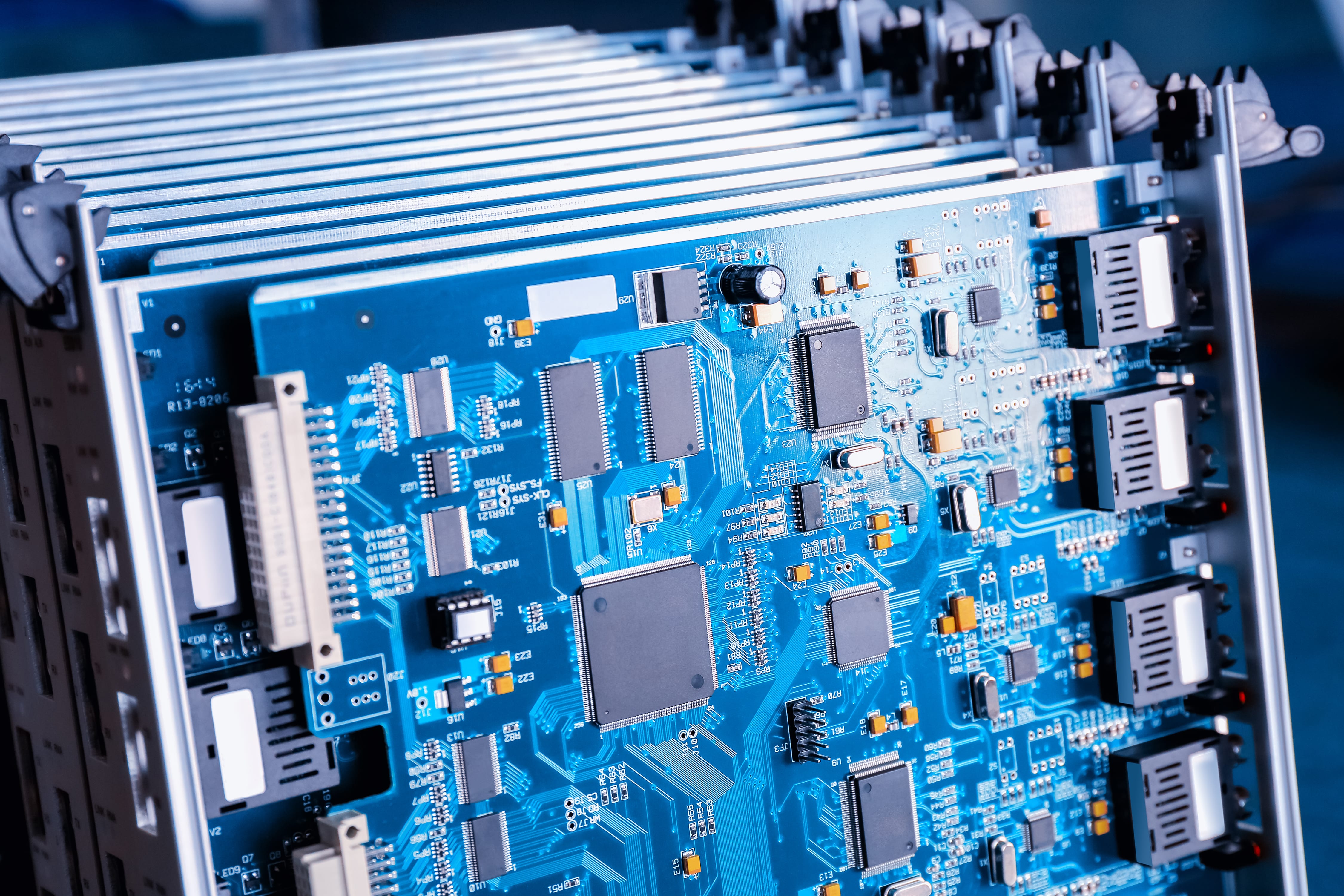 blue motherboard closeup – elex Elektronic